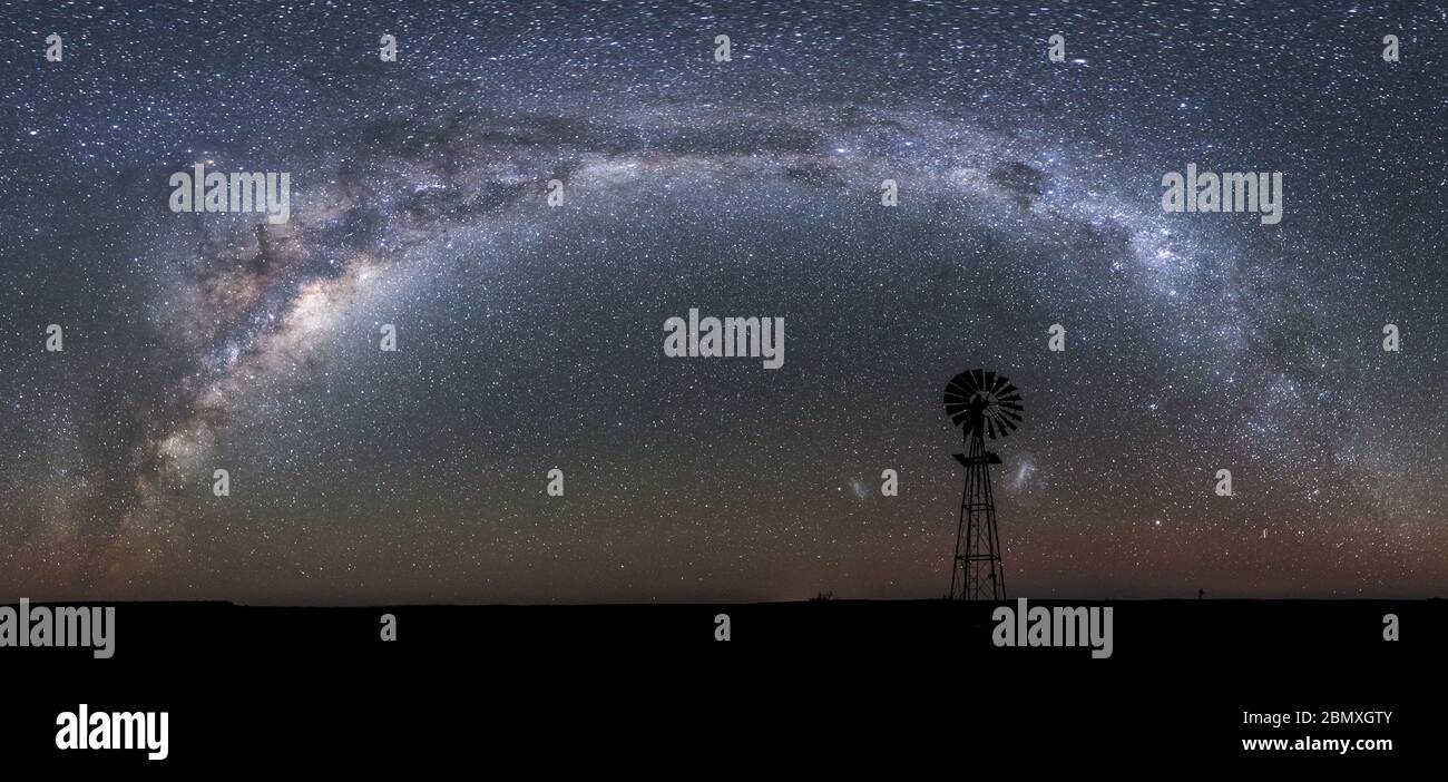 Windmill night star sky hi-res stock photography and images - Alamy