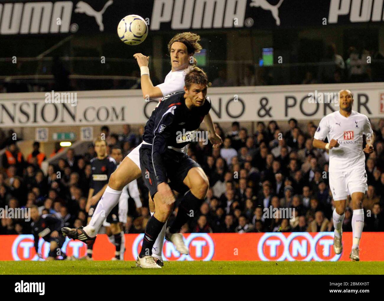 Jonathan woodgate spurs hi-res stock photography and images - Alamy