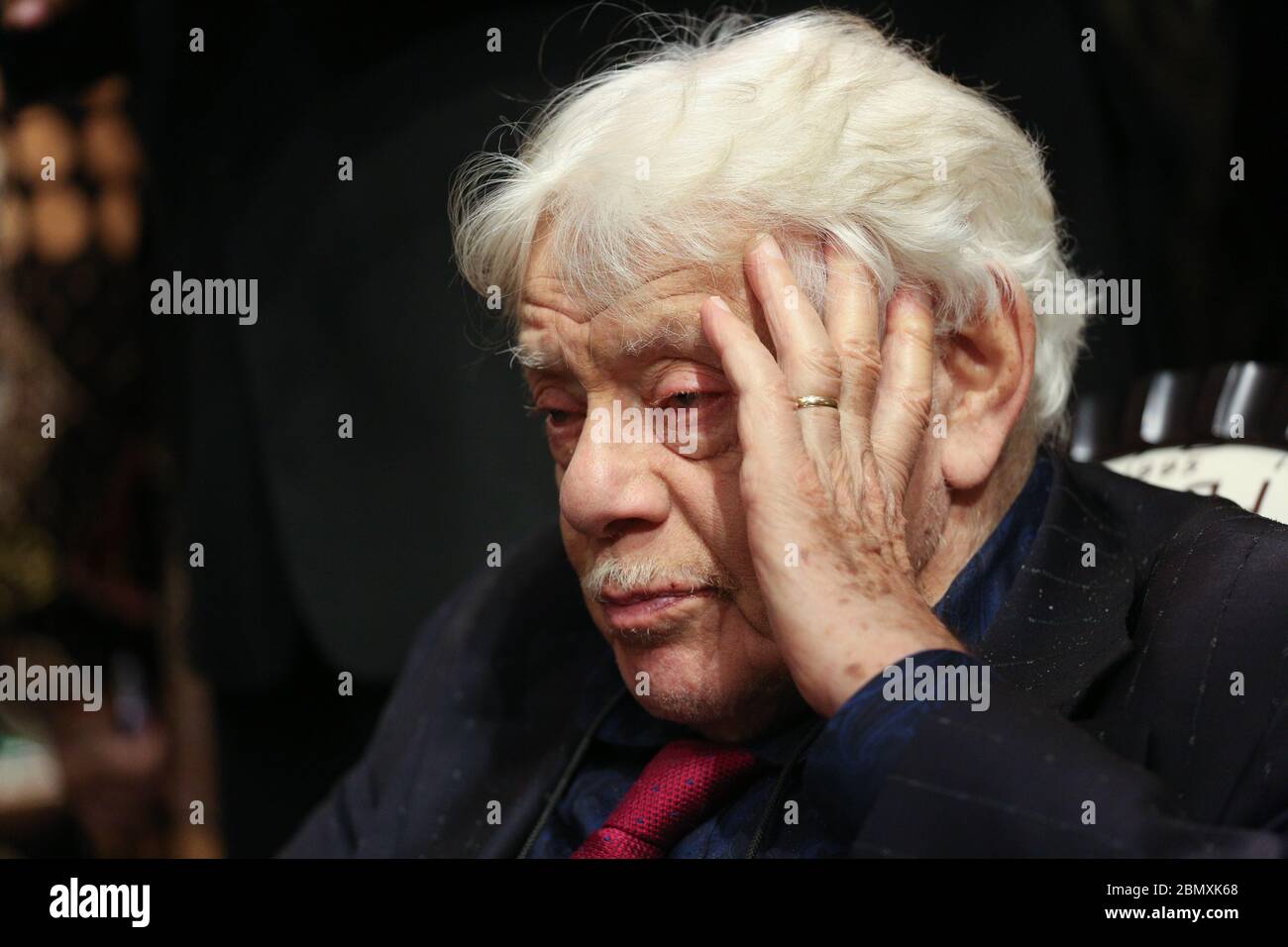 Comedian and actor Jerry Stiller attends the Henri Bendel Celebrates ...