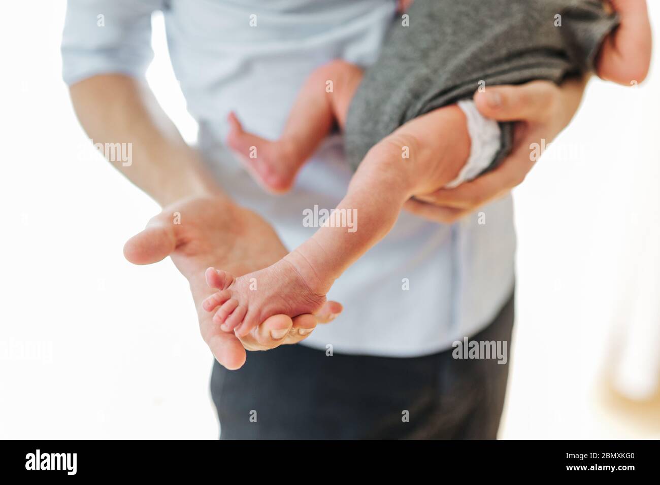 Niño adorable hi-res stock photography and images - Alamy