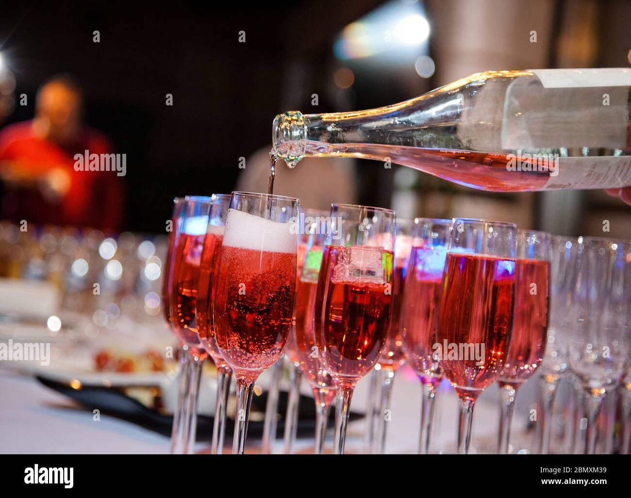 Posh restaurant hi-res stock photography and images - Alamy