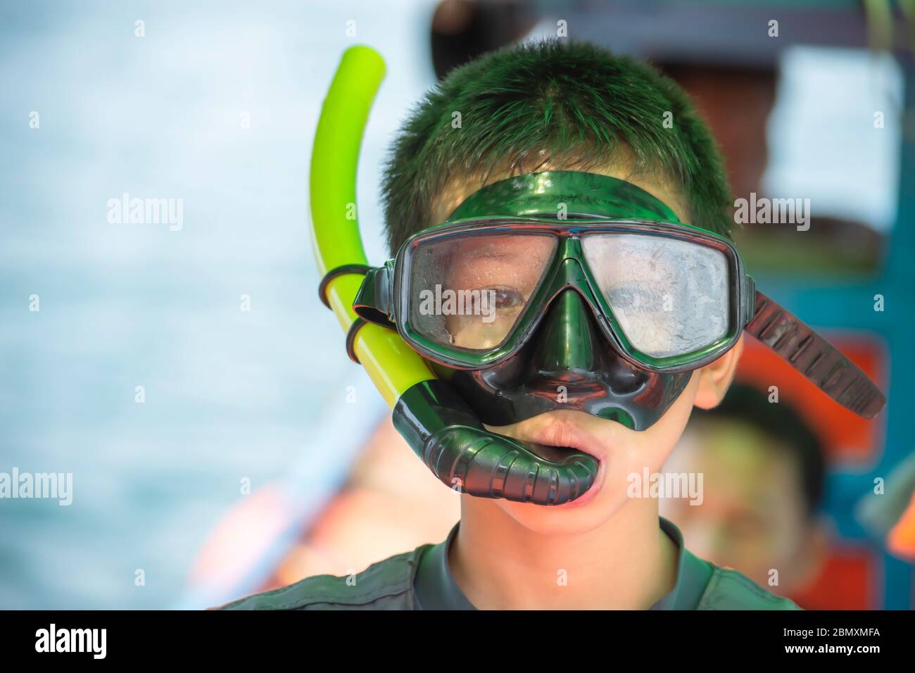 Child wearing life jacket hi-res stock photography and images - Alamy