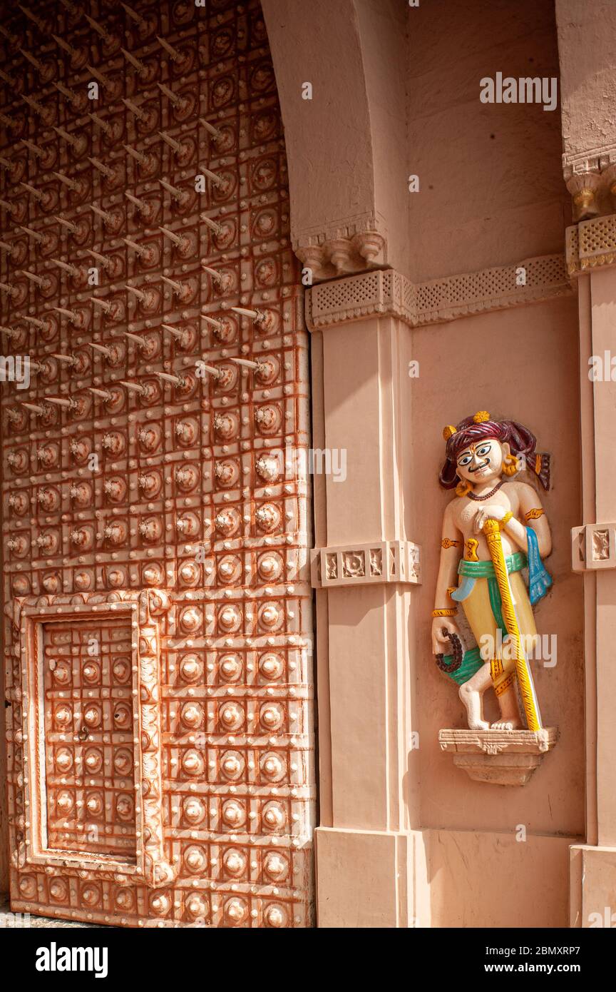 Dwarpal hi-res stock photography and images - Alamy