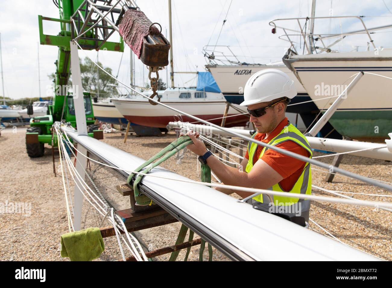 Boatyard hi-res stock photography and images - Alamy