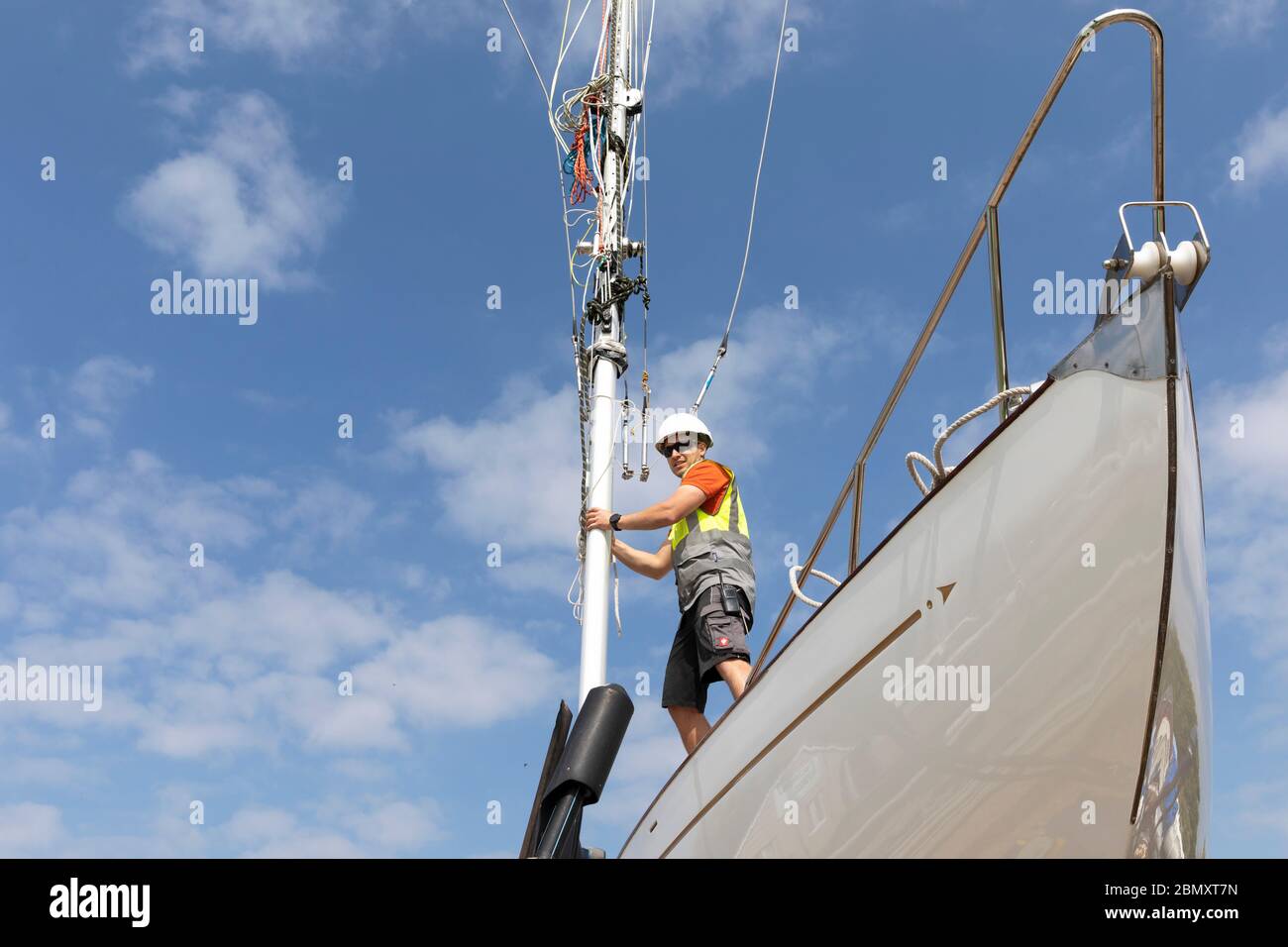 Boatyard launching hi-res stock photography and images - Alamy