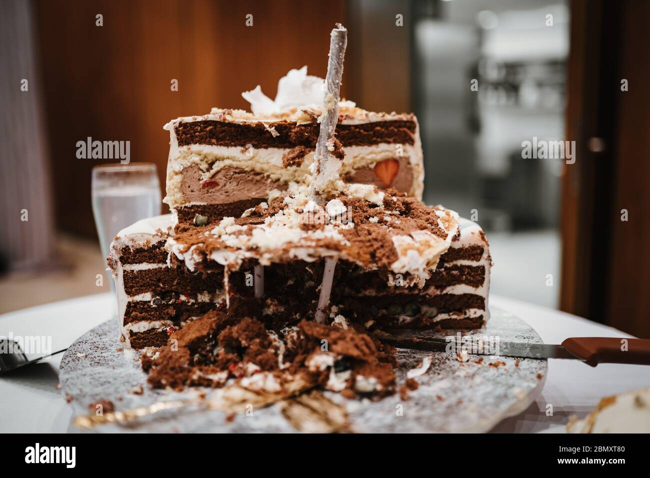 Half eaten birthday cake hi-res stock photography and images - Alamy