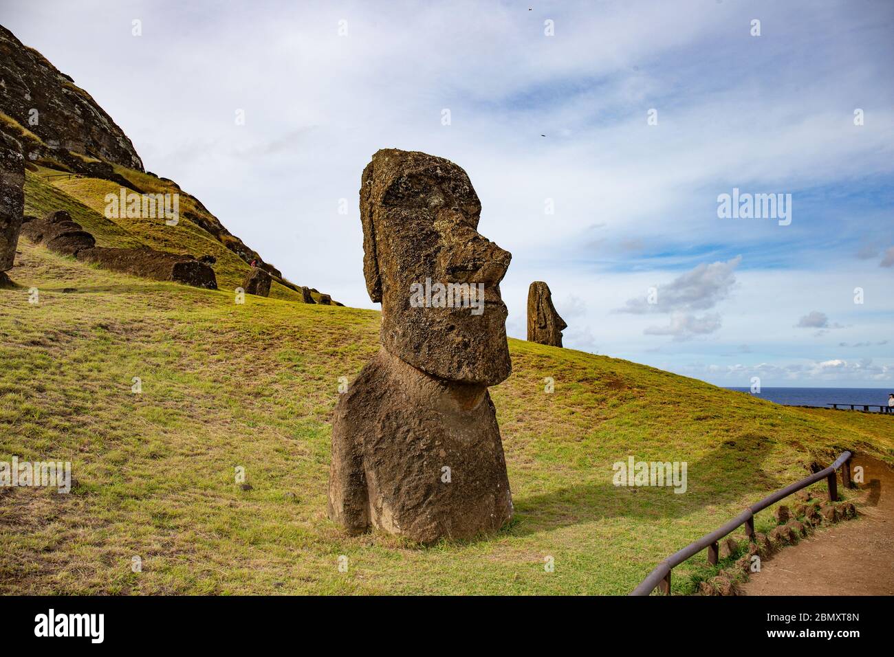 Easter island statues construction hi-res stock photography and images ...