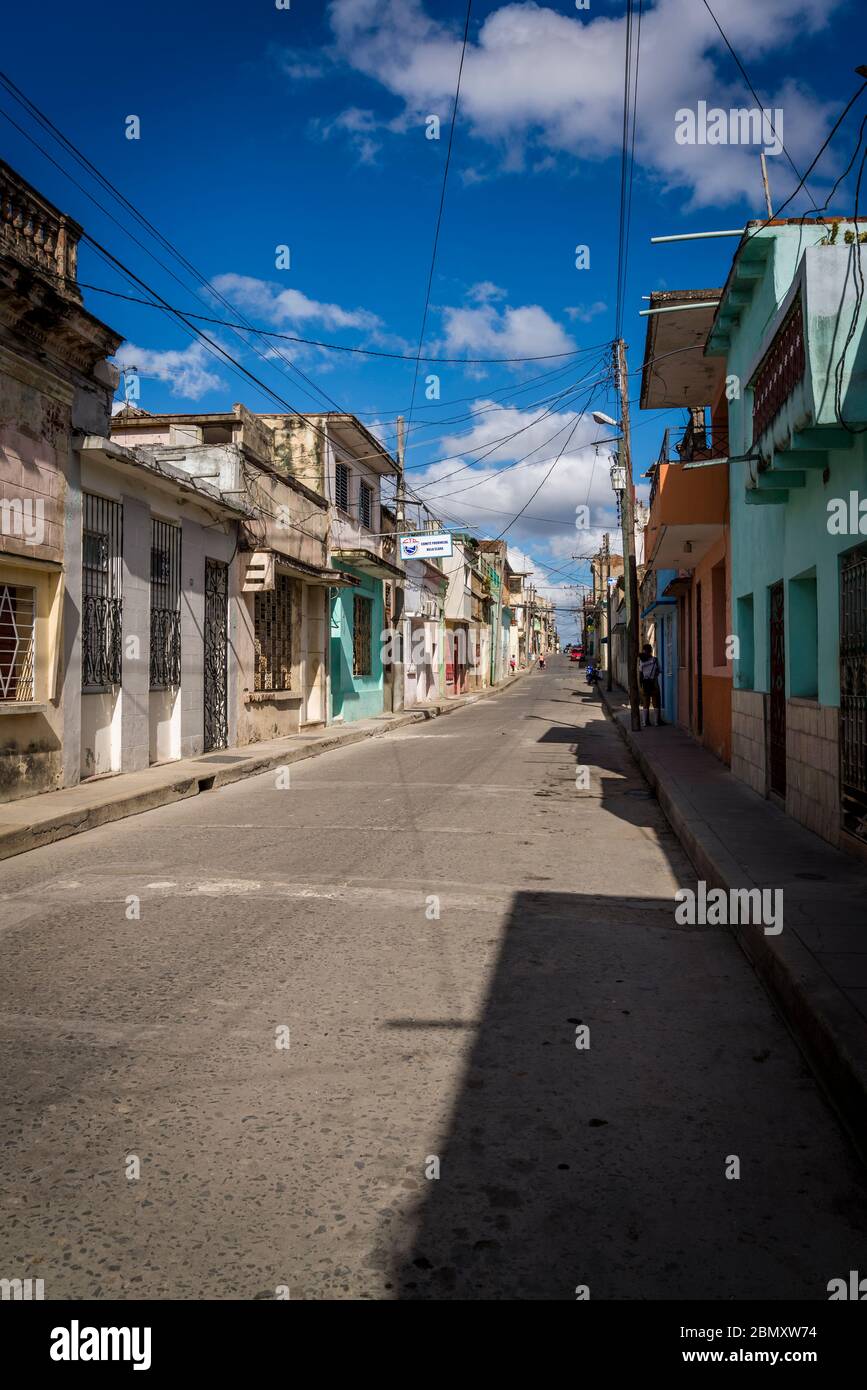 Empty street, Santa Clara, Cuba Stock Photo - Alamy