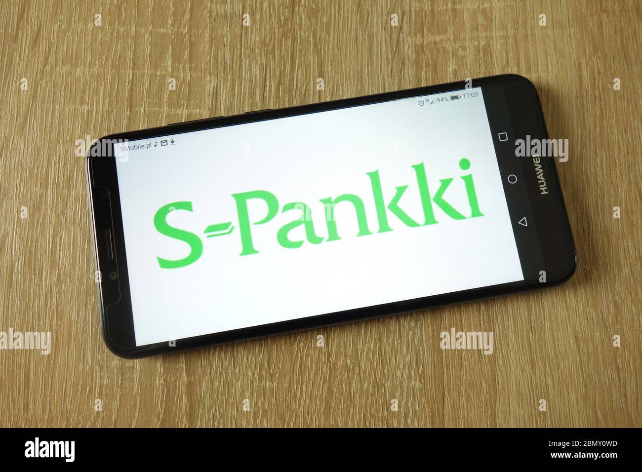 S pankki hi-res stock photography and images - Alamy