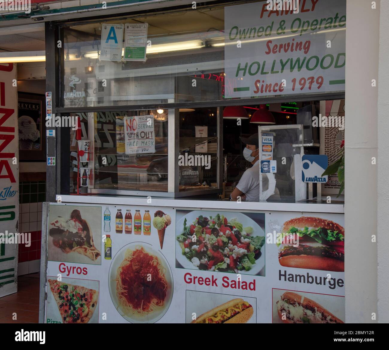 Restaurant take out window hi-res stock photography and images - Alamy