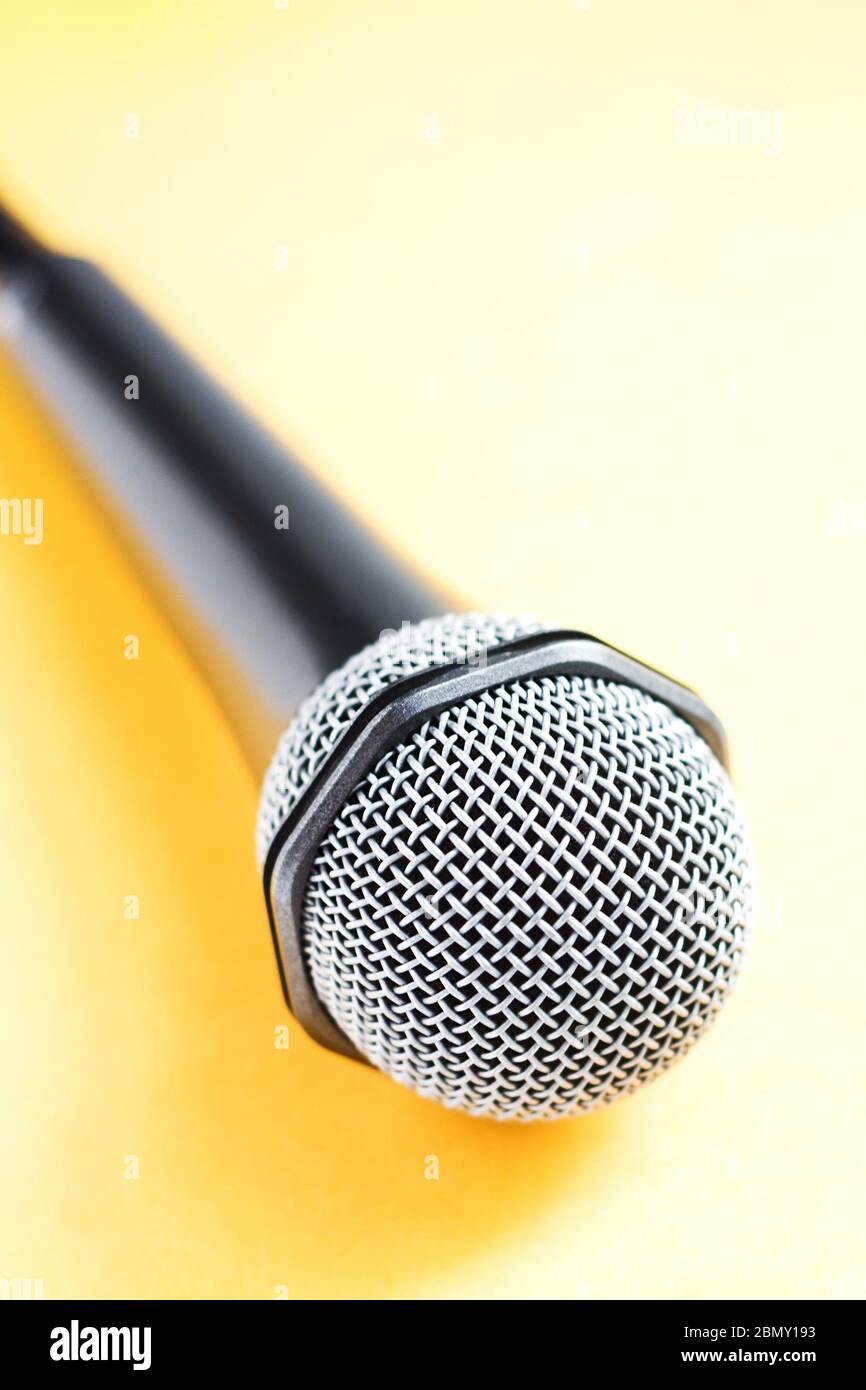Modern microphone hi-res stock photography and images - Alamy