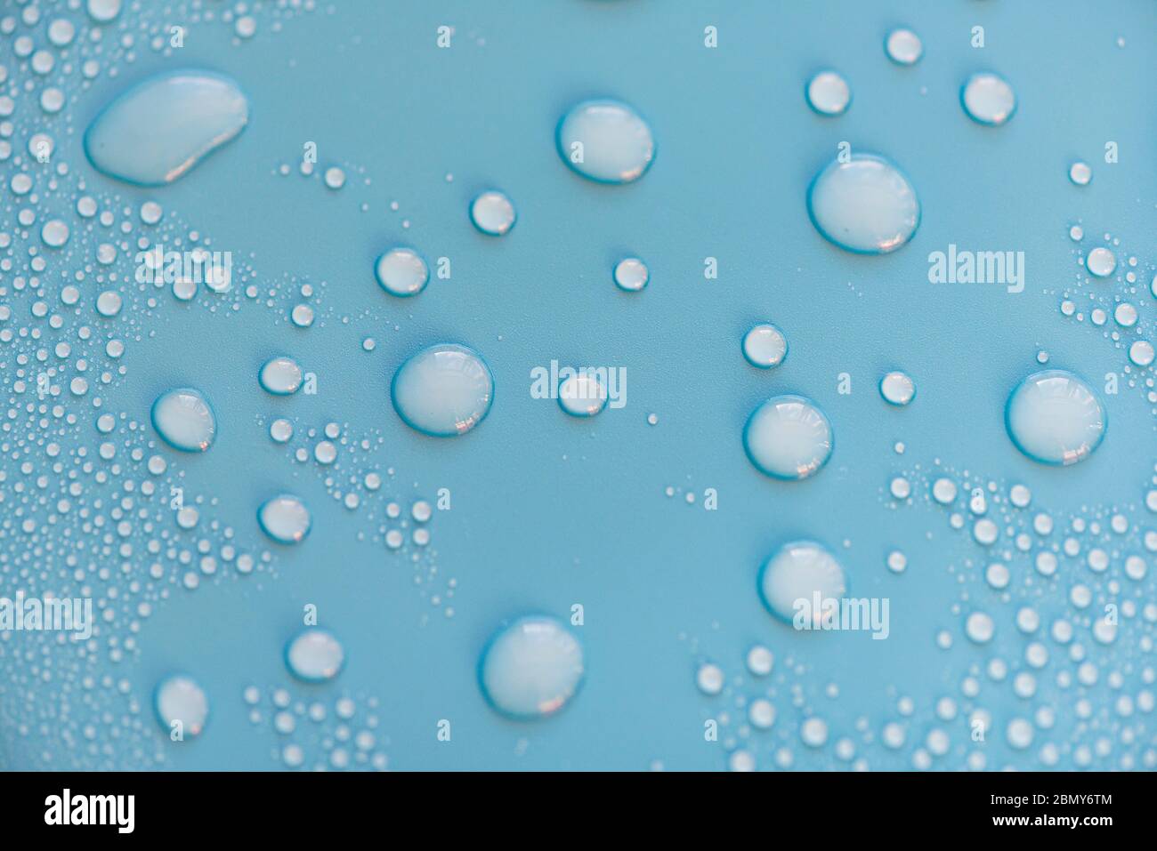 Metallic blue water hi-res stock photography and images - Alamy