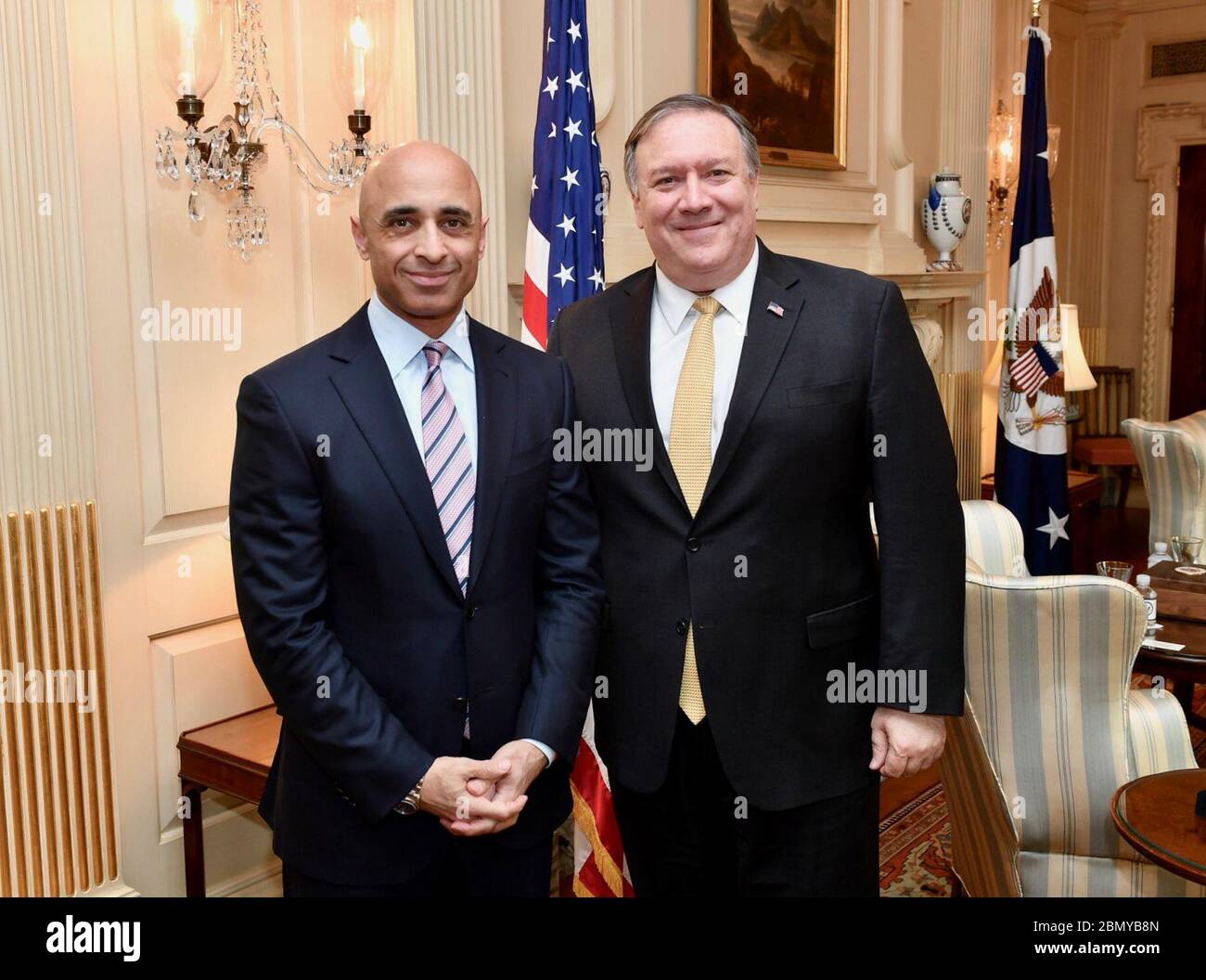 Al otaiba yousef hi-res stock photography and images - Alamy