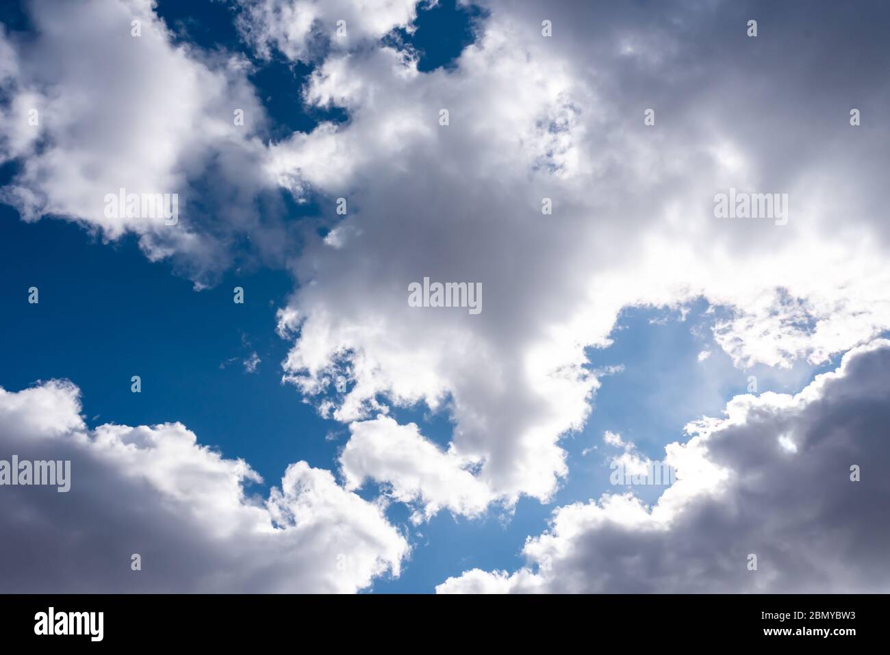 Beautiful sky with volumetric clouds, and the rays of the sun Stock ...