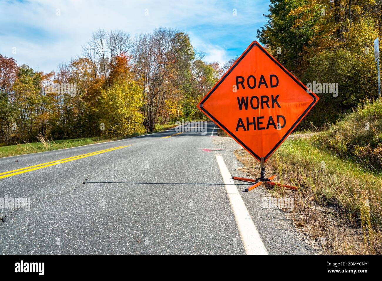 New traffic sign road construction hi-res stock photography and images ...