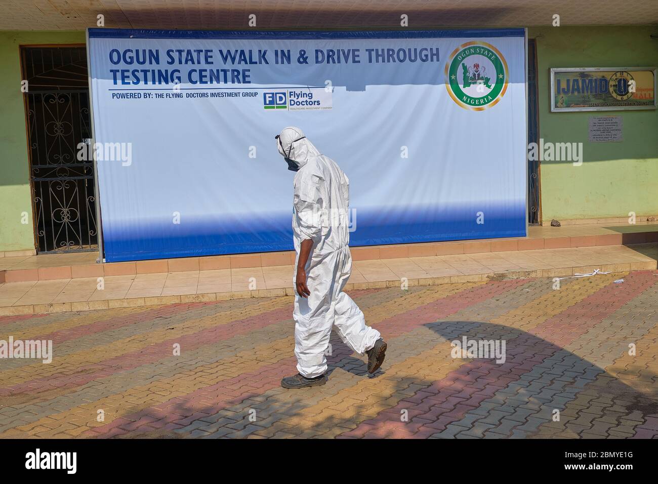 Covid 19 test samples hi-res stock photography and images - Alamy