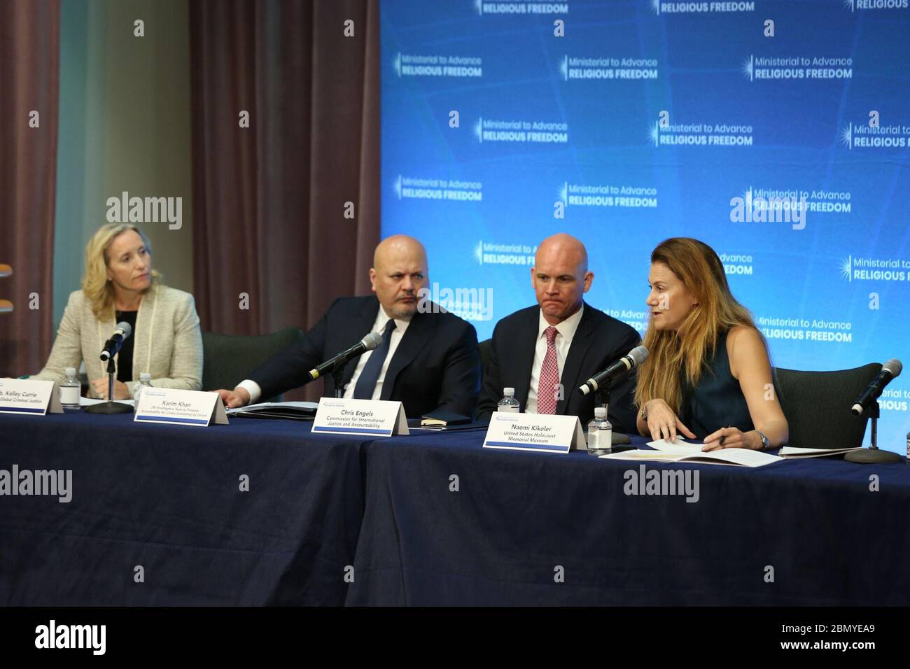 Naomi kikoler hi-res stock photography and images - Alamy