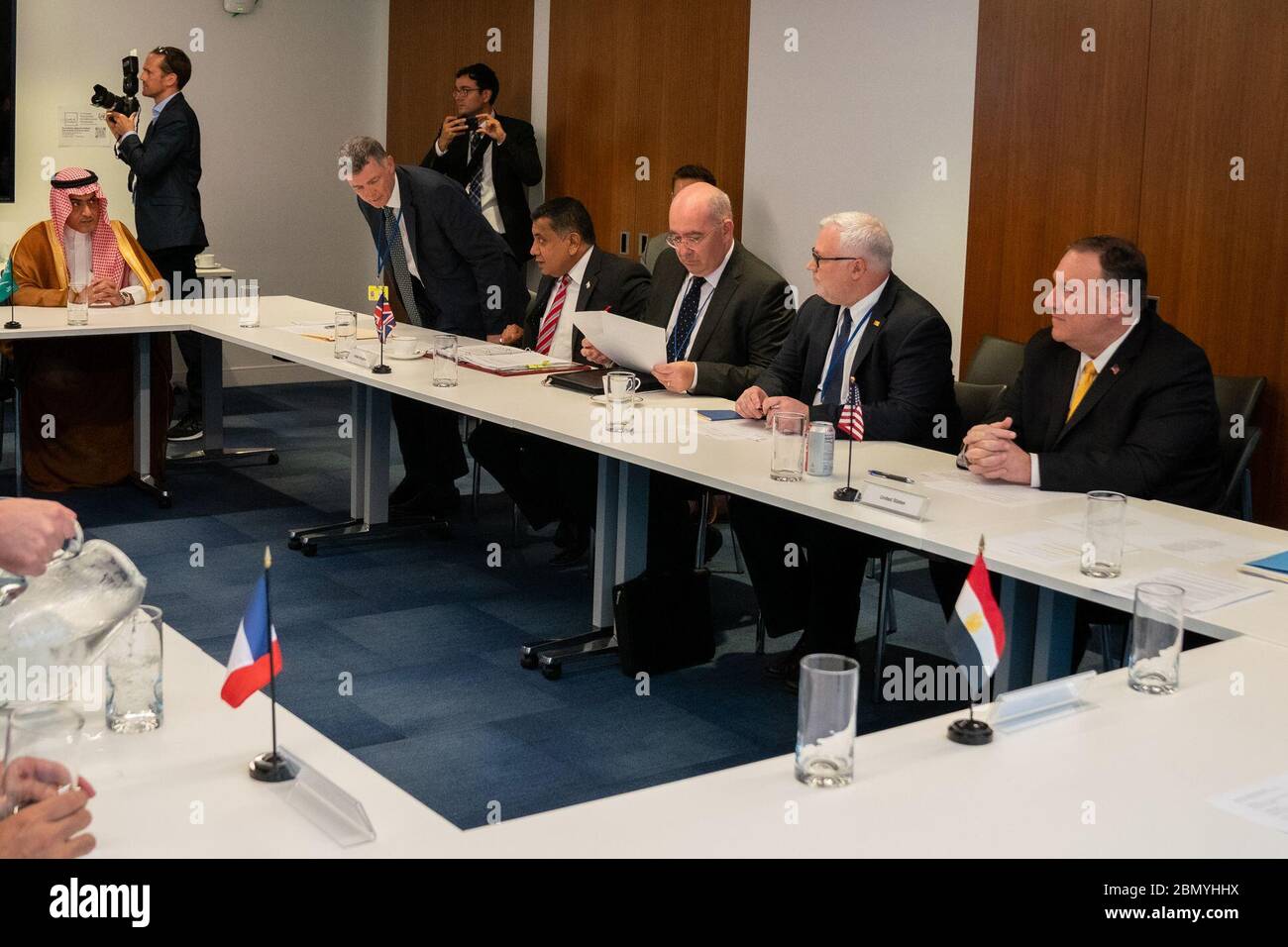 United nations syria humanitarian aid hi-res stock photography and ...