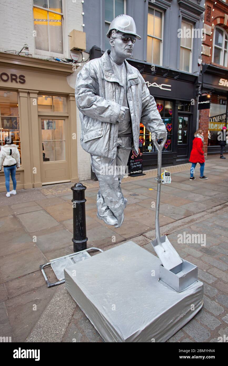 Silver man hi-res stock photography and images - Alamy
