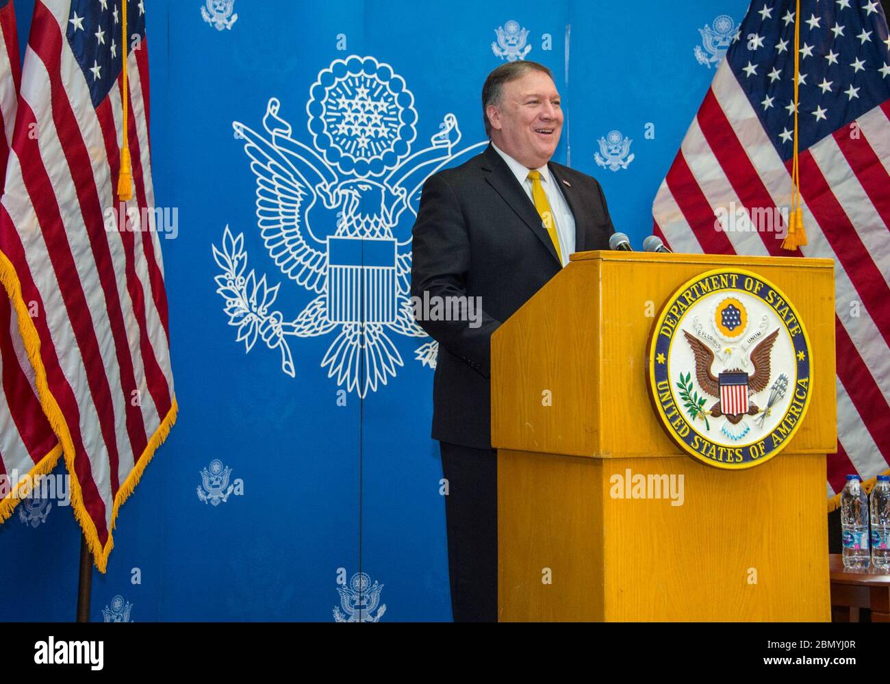 U.S. Secretary of State Mike Pompeo meets with U.S. Embassy Riyadh ...