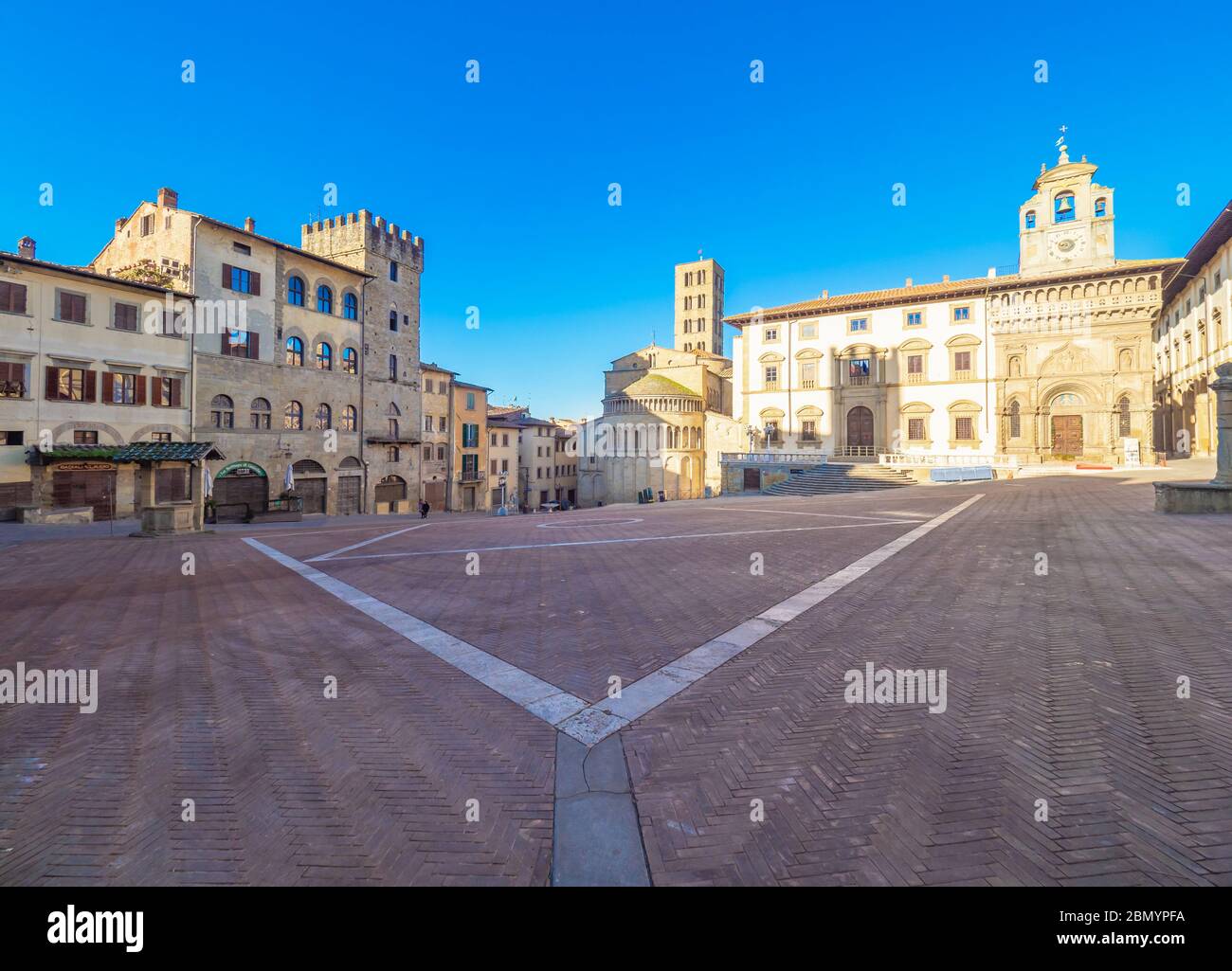 Arezzo (Italy) - The Etruscan and Renaissance city of Tuscany region ...