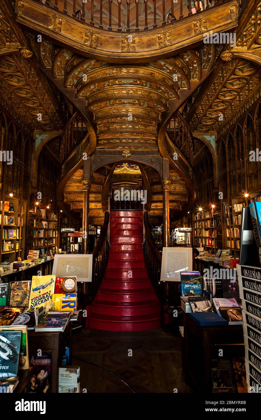 Staircase of the lello and irmao bookstore hi-res stock photography and ...