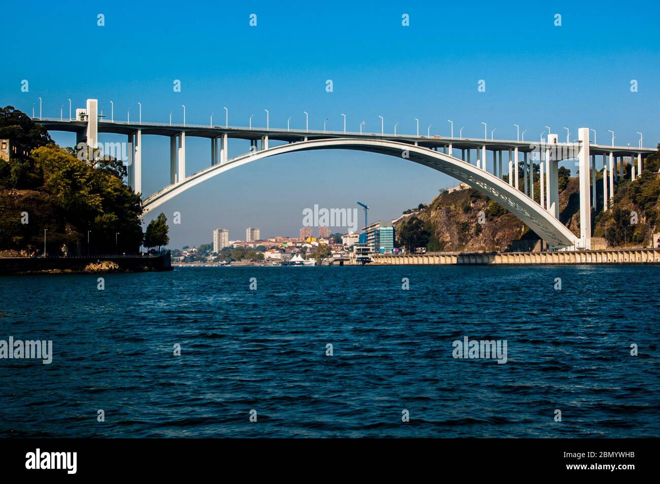 Oporto douro river arrabida bridge hi-res stock photography and images ...