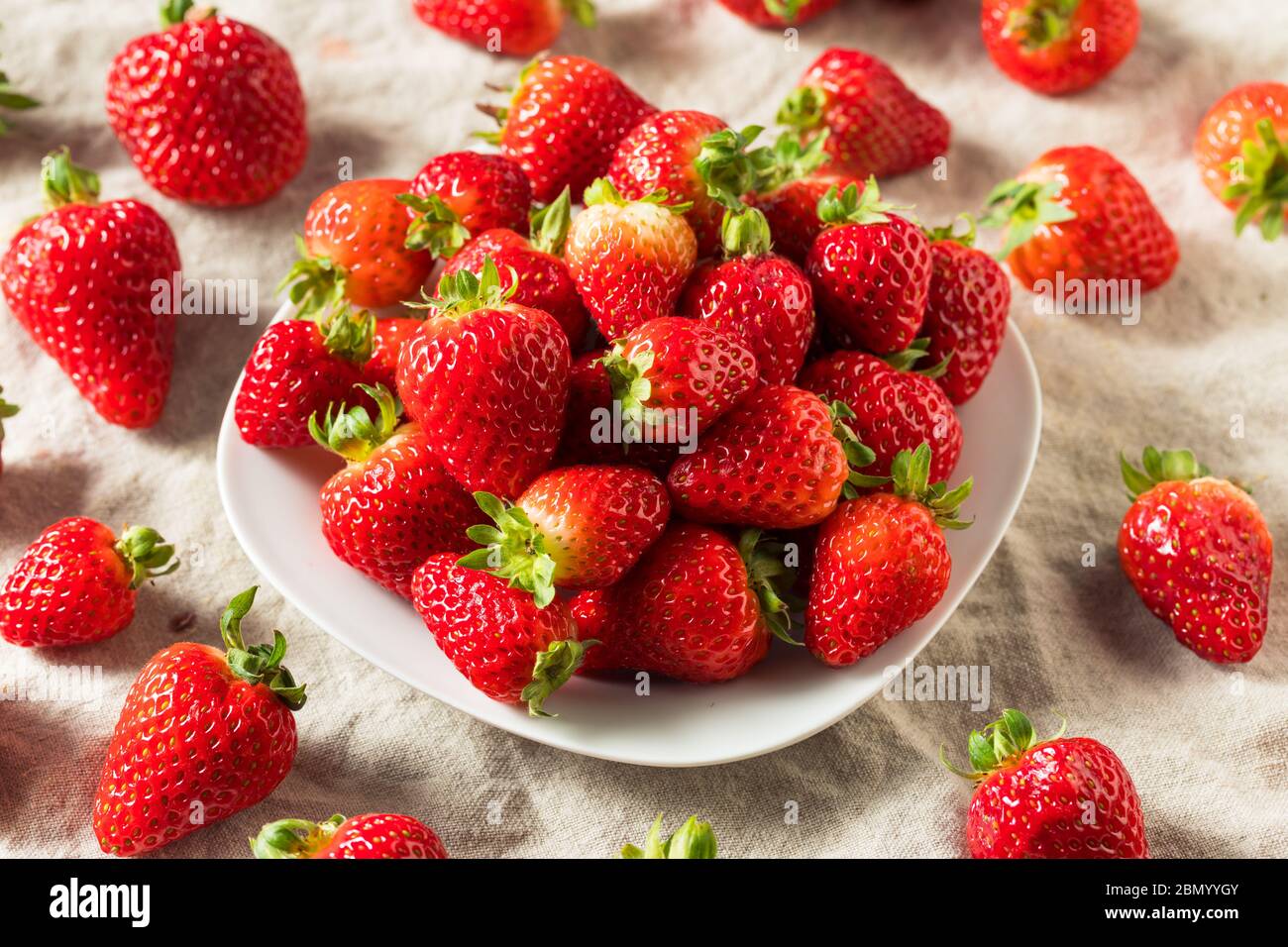 Raw Red Organic Strawberries in a Bunch Stock Photo - Alamy