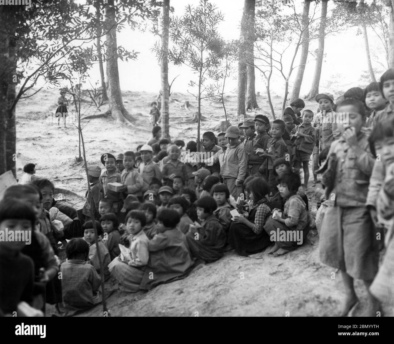 [ 1946 Japan - Outdoor Class in Okinawa ] — Okinawan elementary school ...