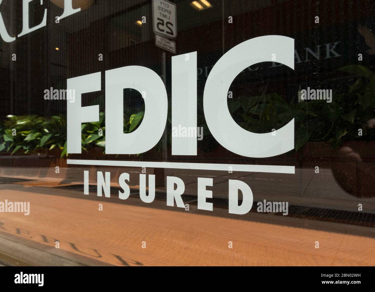 Bank Member FDIC Sign, NYC, USA Stock Photo - Alamy