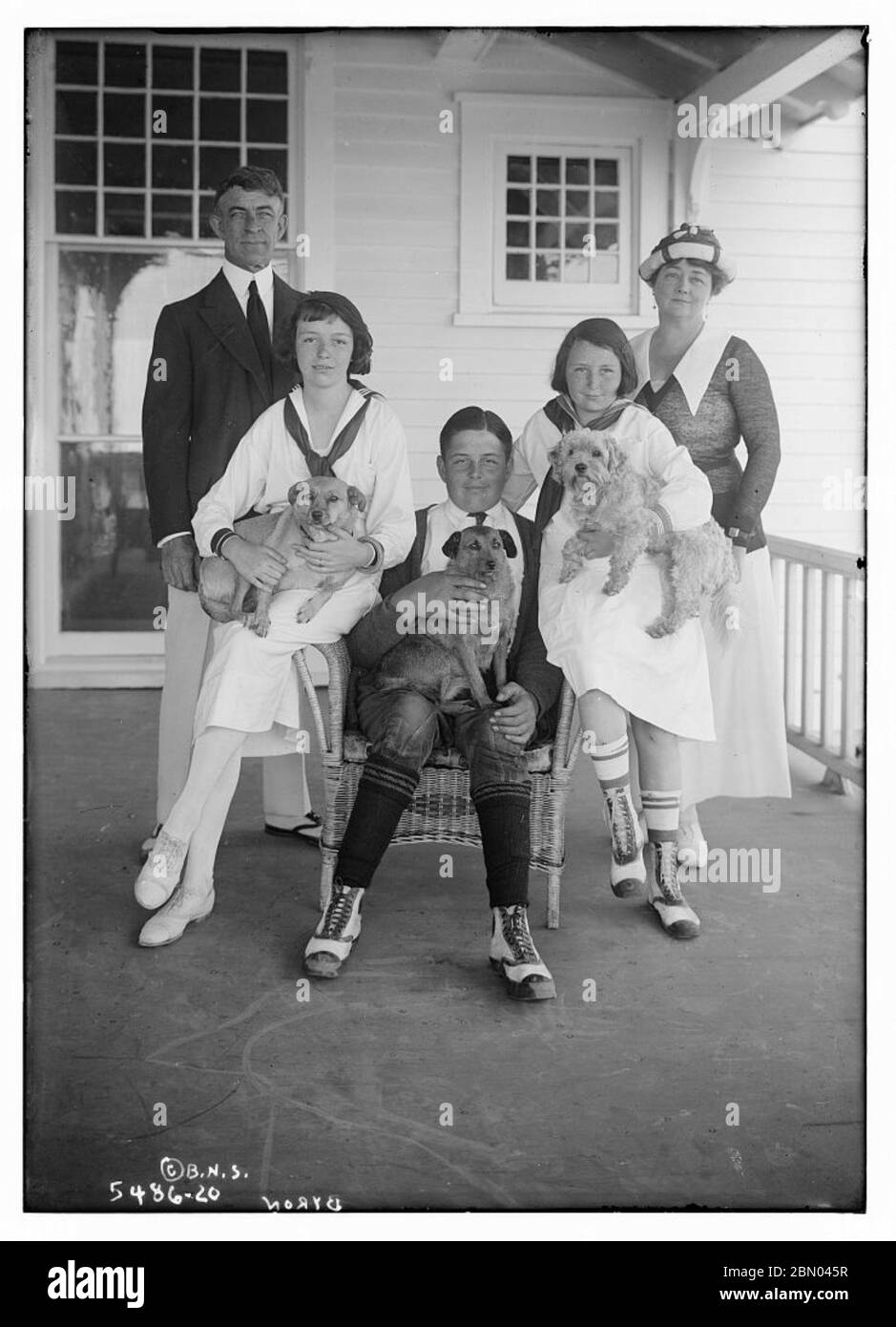 Byron family hi-res stock photography and images - Alamy