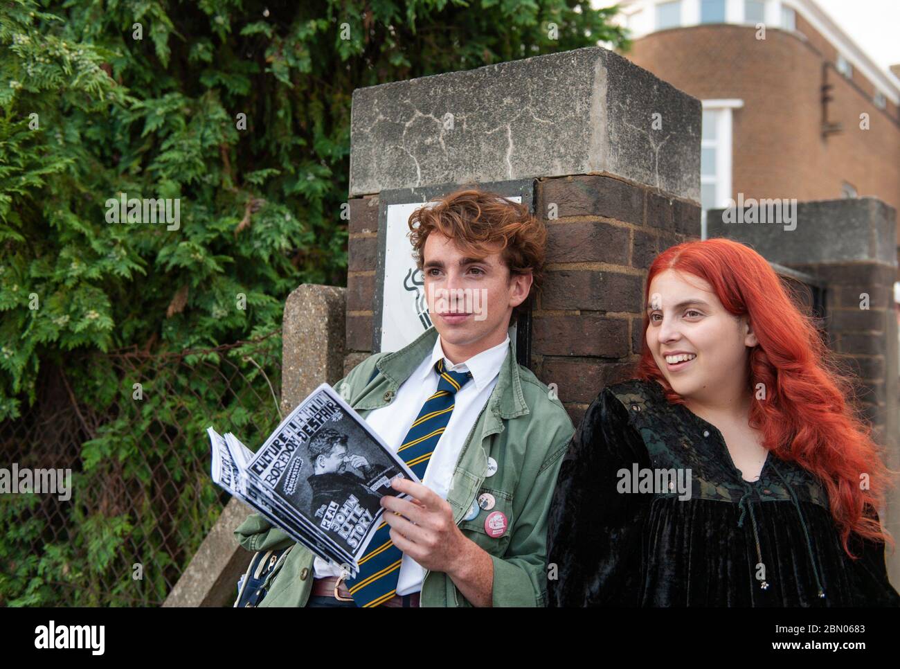 HOW TO BUILD A GIRL, from left: Laurie Kynaston, Beanie Feldstein, 2019 ...