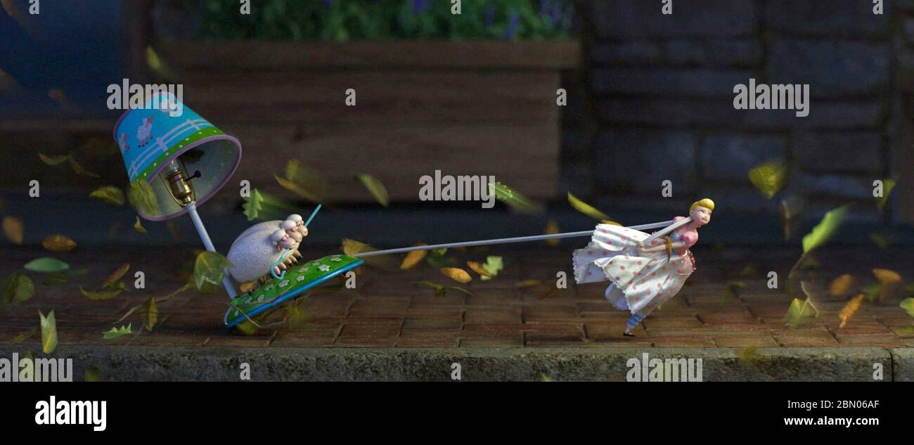 LAMP LIFE, Bo Peep (voice: Annie Potts), 2020. © Disney+ / Courtesy ...