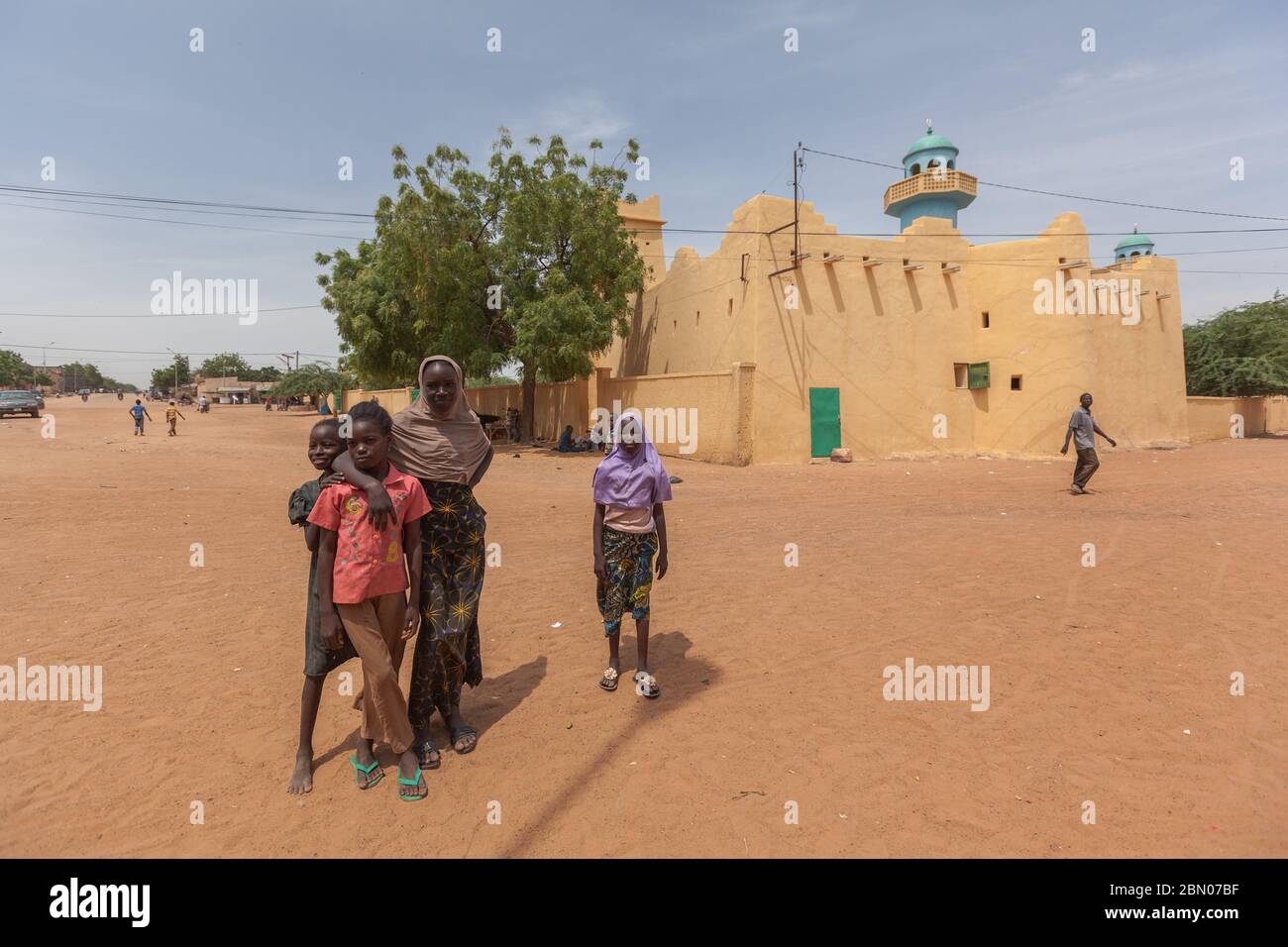 Zinder, Niger: African children in traditional muslim clothes on the ...