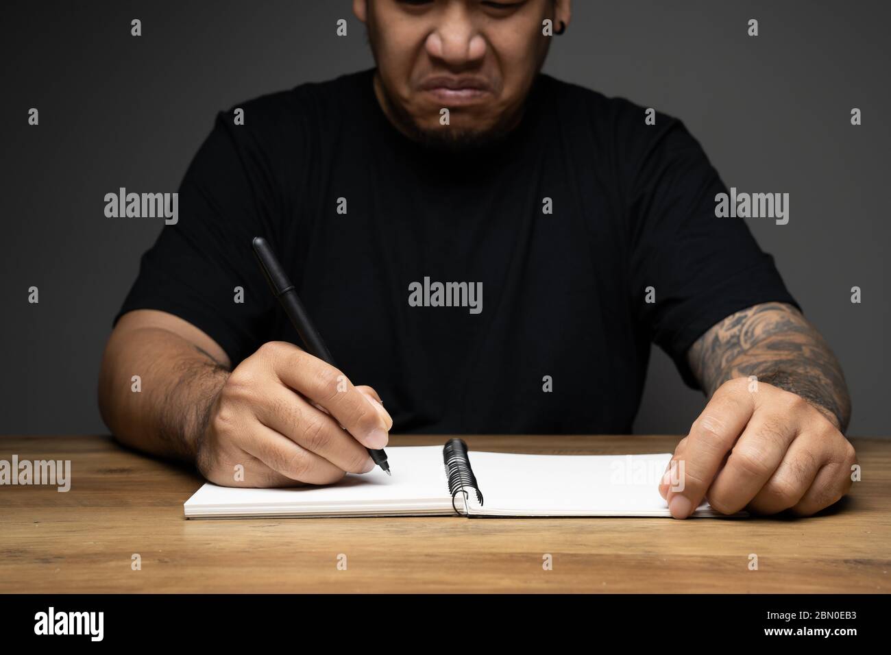 Angry note hi-res stock photography and images - Alamy