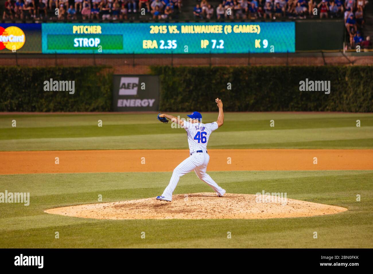 Wrigley field grass hi-res stock photography and images - Alamy