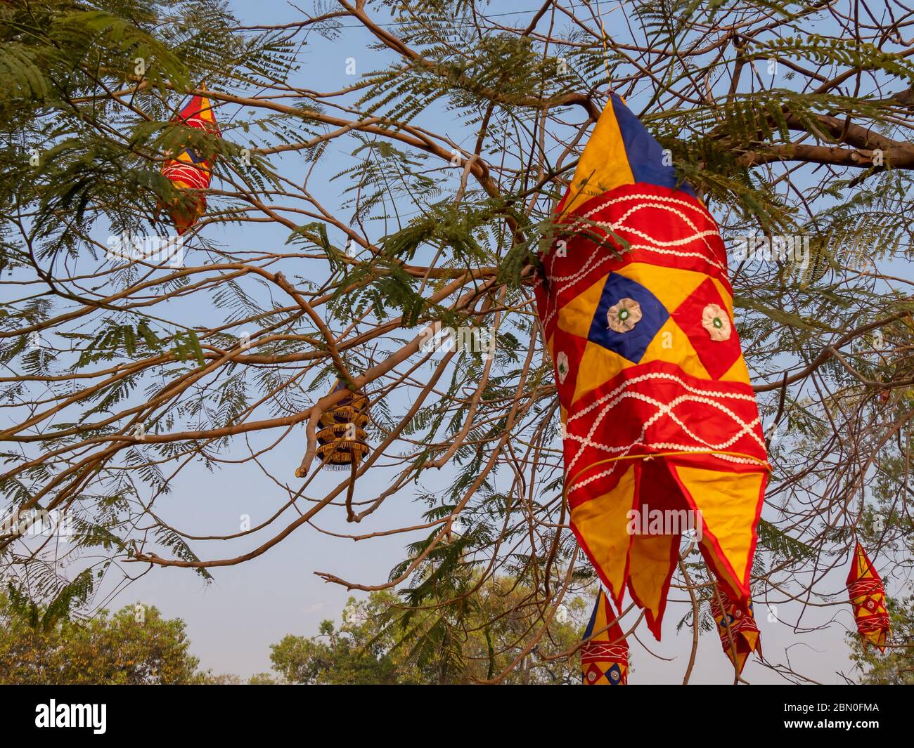 colorful lanterns hanging in trees at india gate in new delhi Stock ...