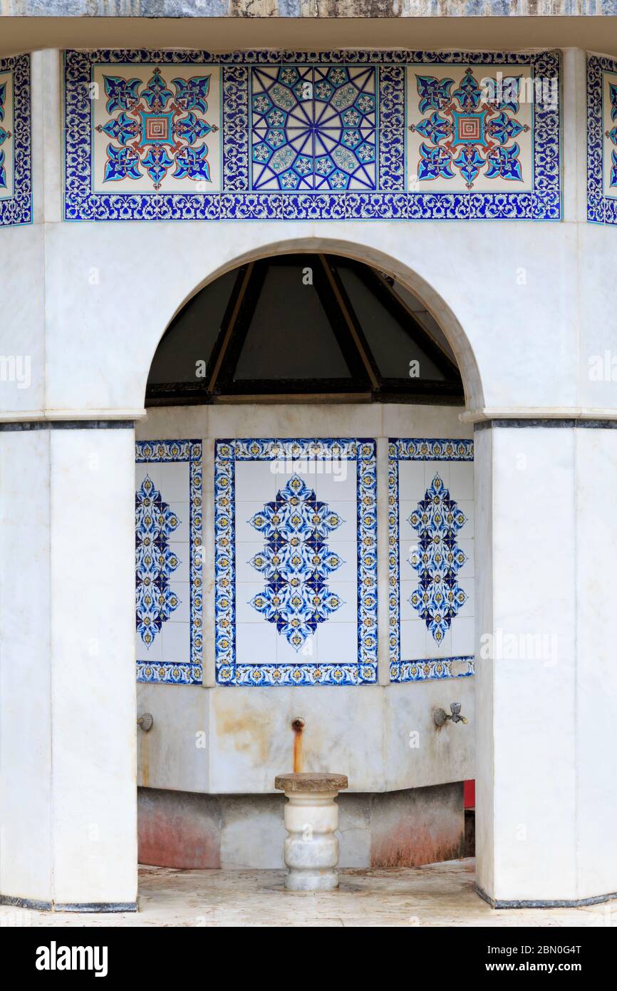 Hanim hi-res stock photography and images - Alamy