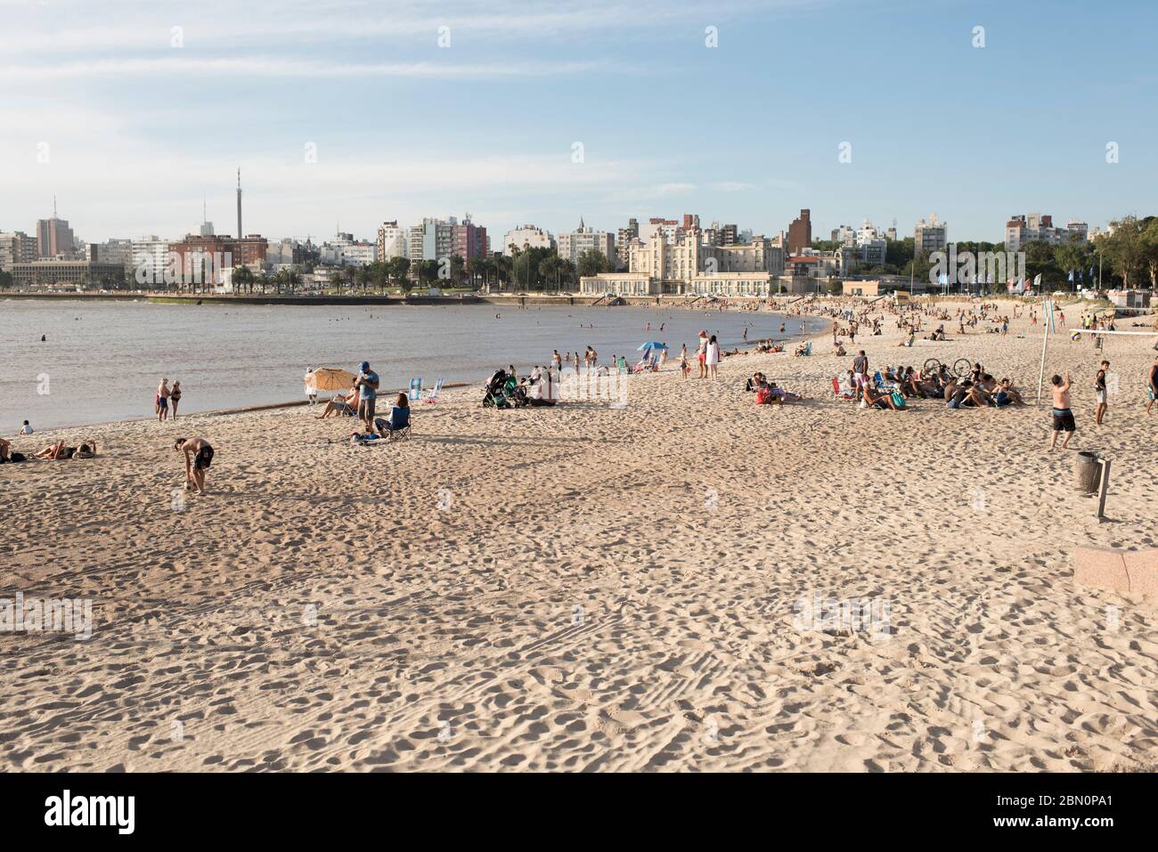 Rio de la plata waterfront hi-res stock photography and images - Alamy