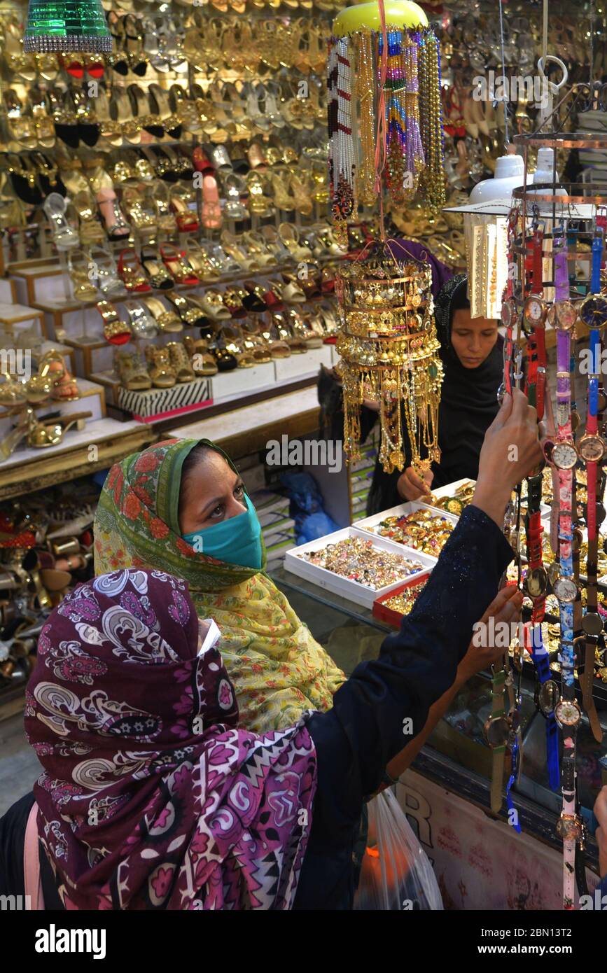 Anarkali bazaar lahore pakistan hi-res stock photography and images - Alamy