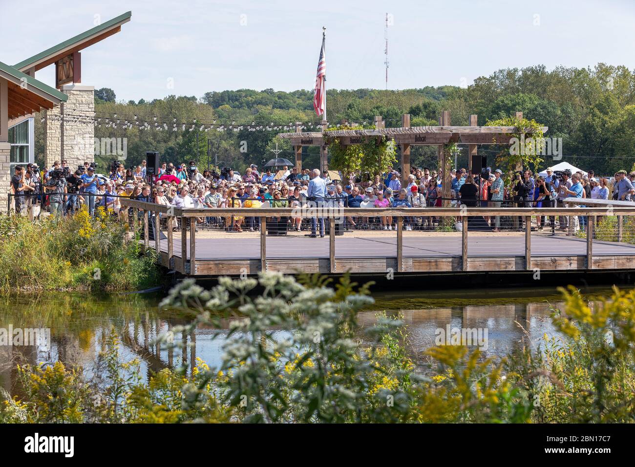 Former Vice President Joe Biden holding a presidential campaign town ...