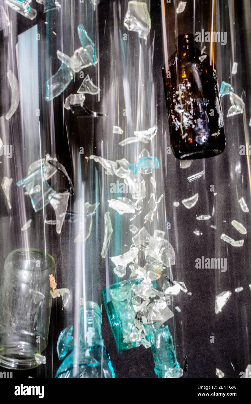 Shattered glass bottles hi-res stock photography and images - Alamy