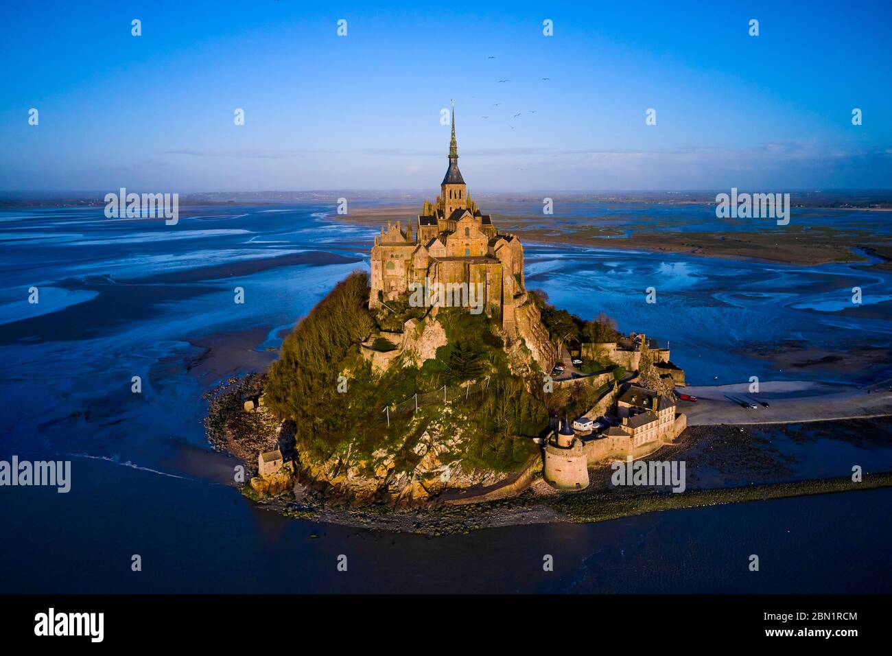 Mont st michel abbey aerial hi-res stock photography and images - Alamy