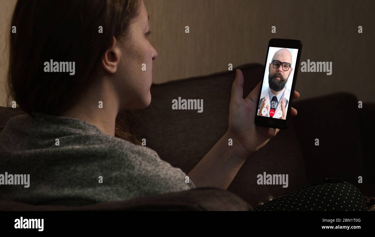 Video call screen doctor hi-res stock photography and images - Alamy