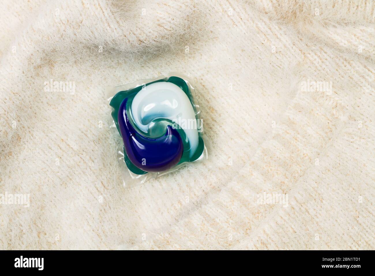 Wool washing machine hi-res stock photography and images - Alamy