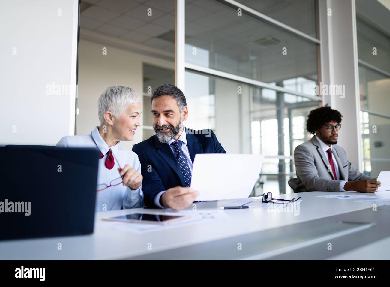 Business people meeting corporate digital device connection concept ...