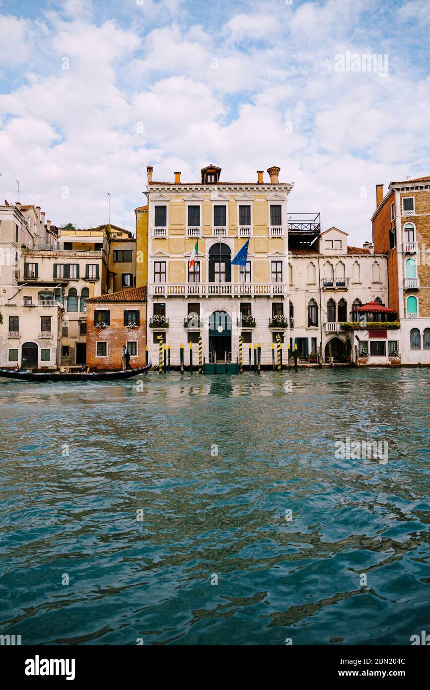 Old houses on Grand Canal, Venice, Italy. Vintage hotels and ...
