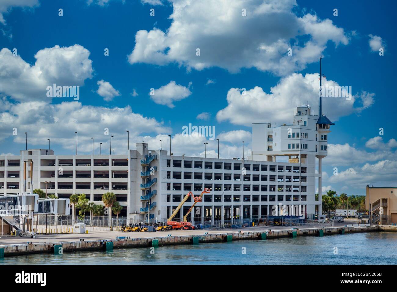 Construction at Port Building Stock Photo - Alamy