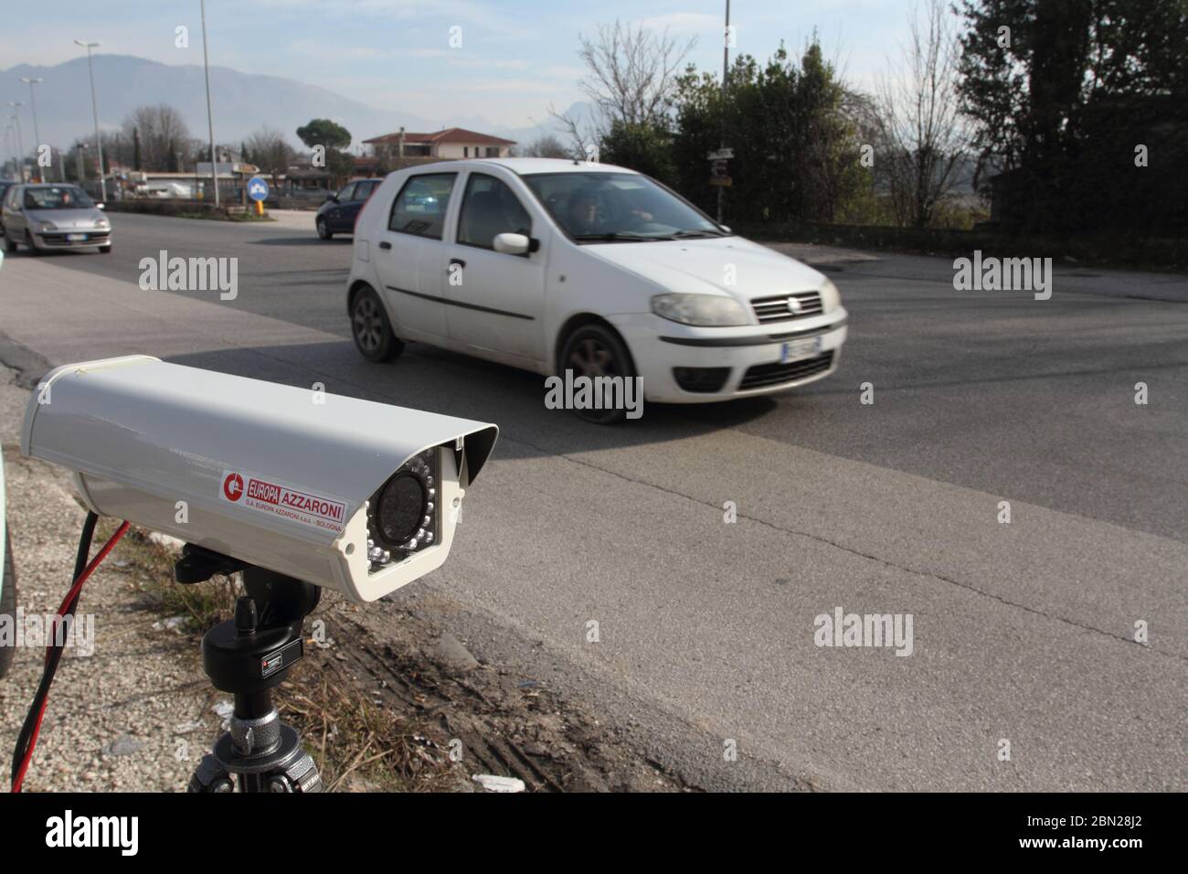 Speed limit check hi-res stock photography and images - Alamy