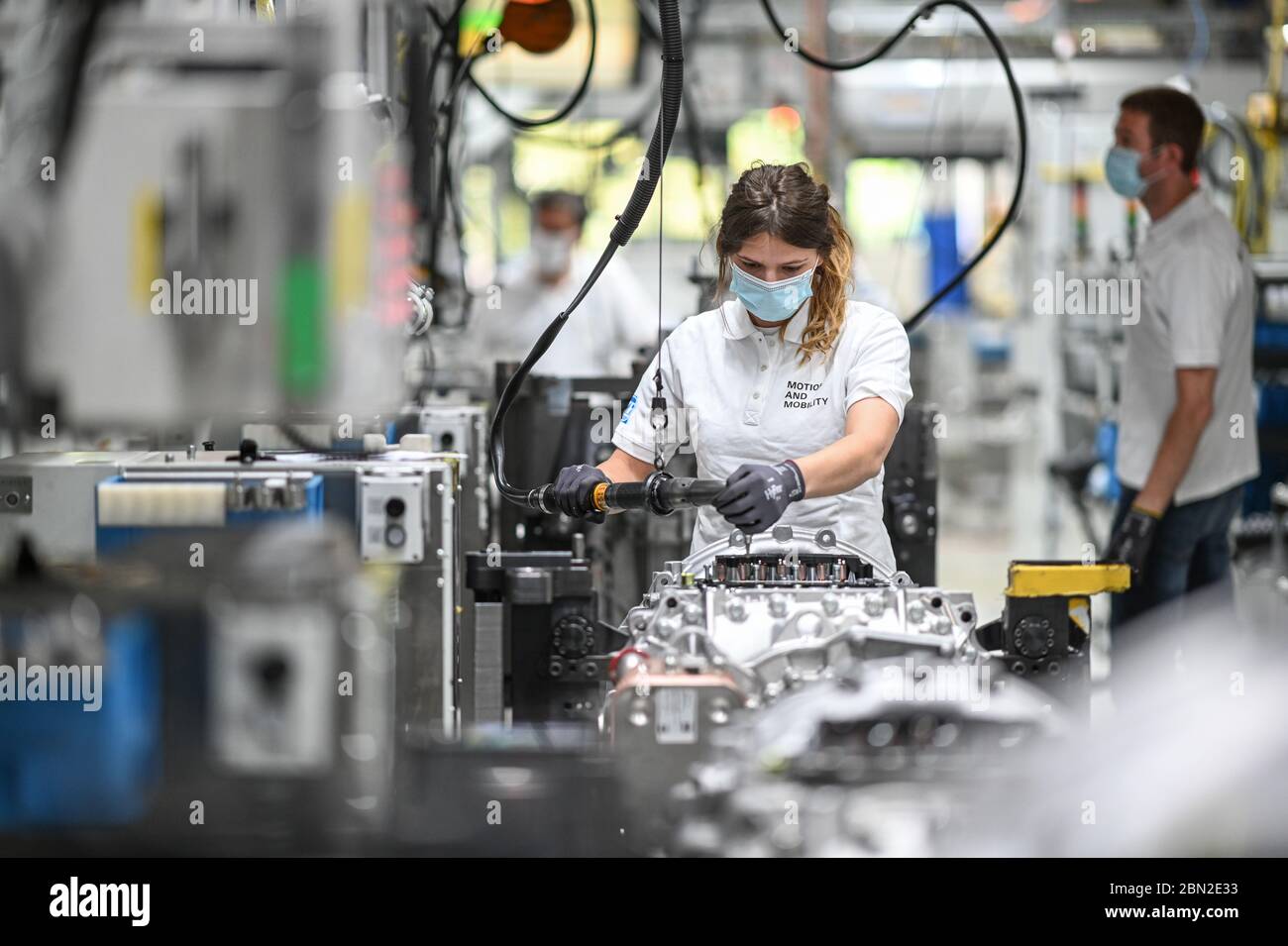 Zf transmission hi-res stock photography and images - Alamy